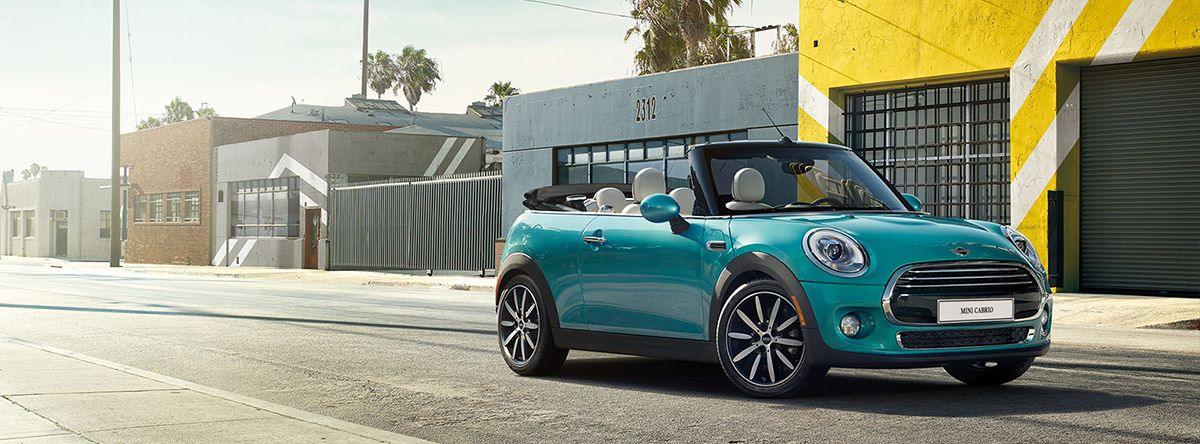 Plaza MINI Cooper - MINI Cabrio